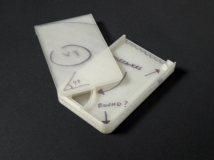 BuildBee | Maker Wallet: How I designed a 3D printable product